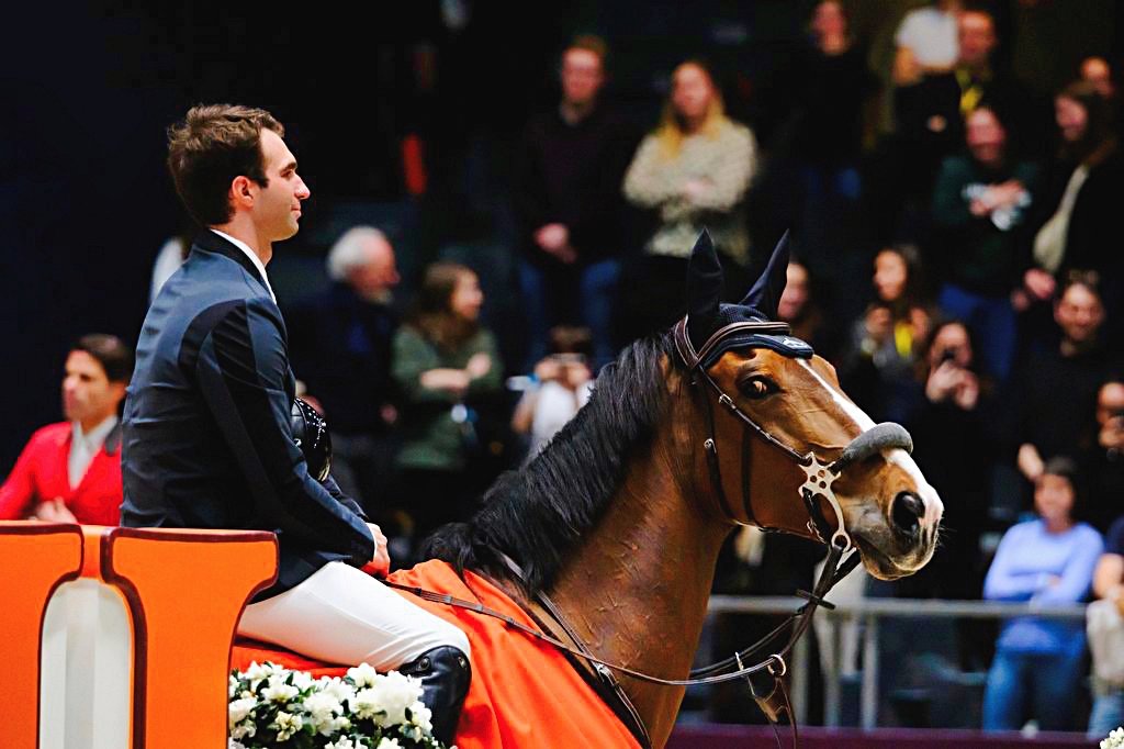 Julien Anquetin créé la surprise en remportant le Saut Hermès - Planète CSO